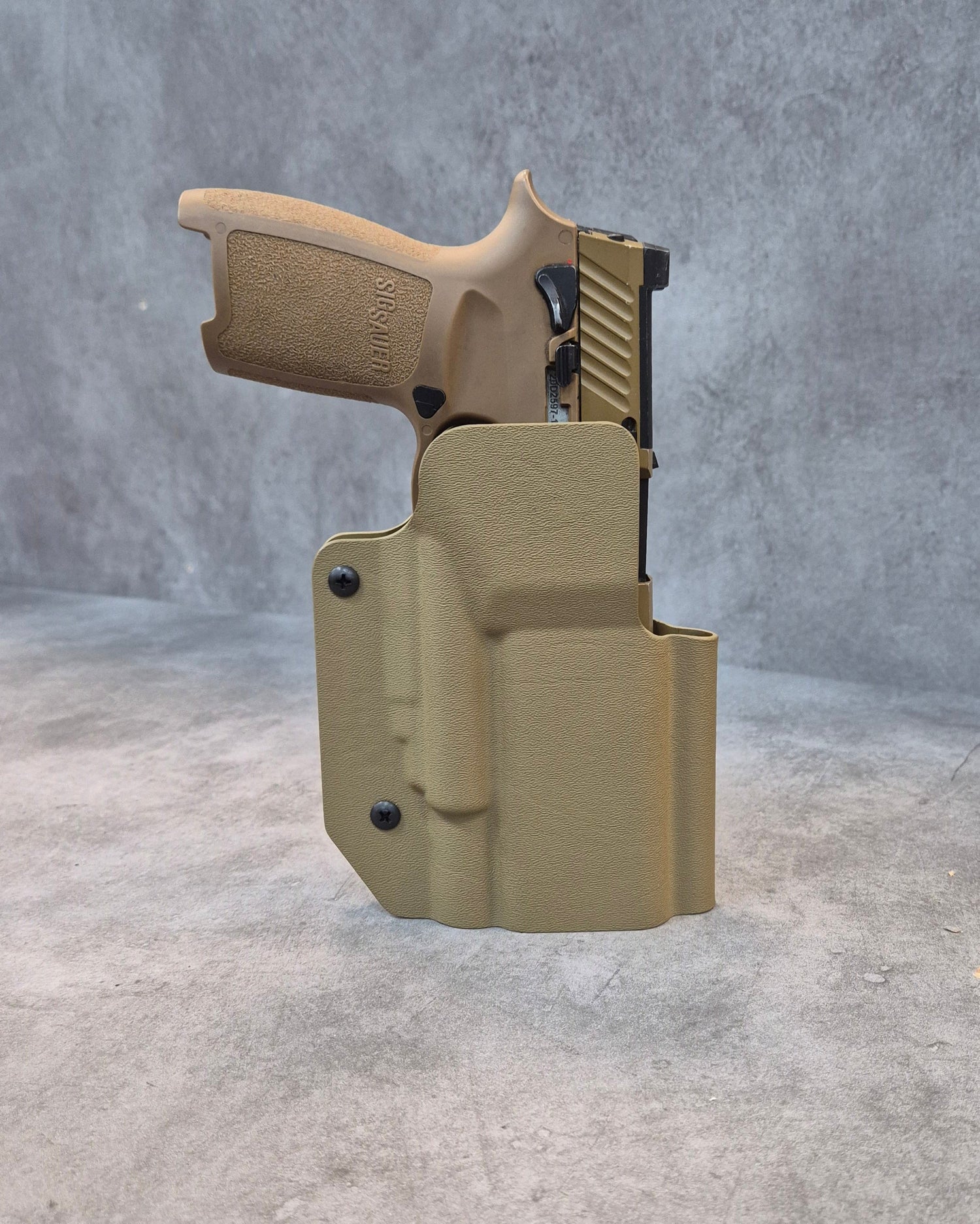 Kydex Customs | Holsters | High-End Equipment Manufacturers