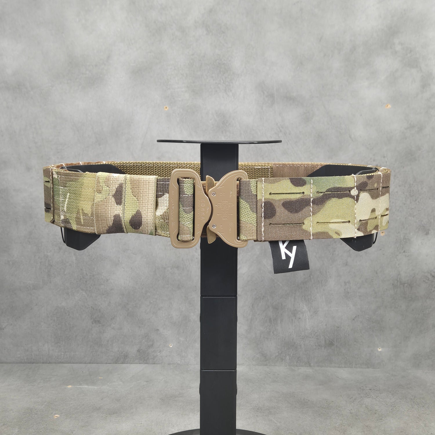 Kydex Customs | Holsters | High-End Equipment Manufacturers